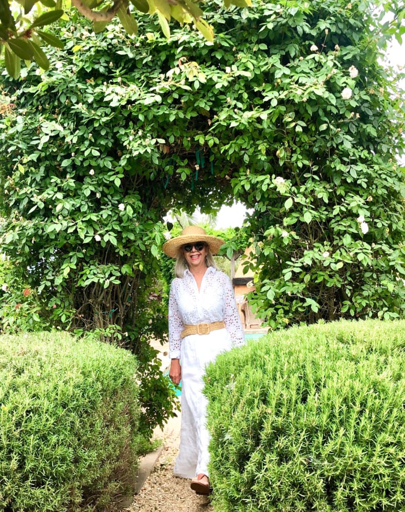 How to Look Stylish in all White After 50 - Cindy Hattersley Design