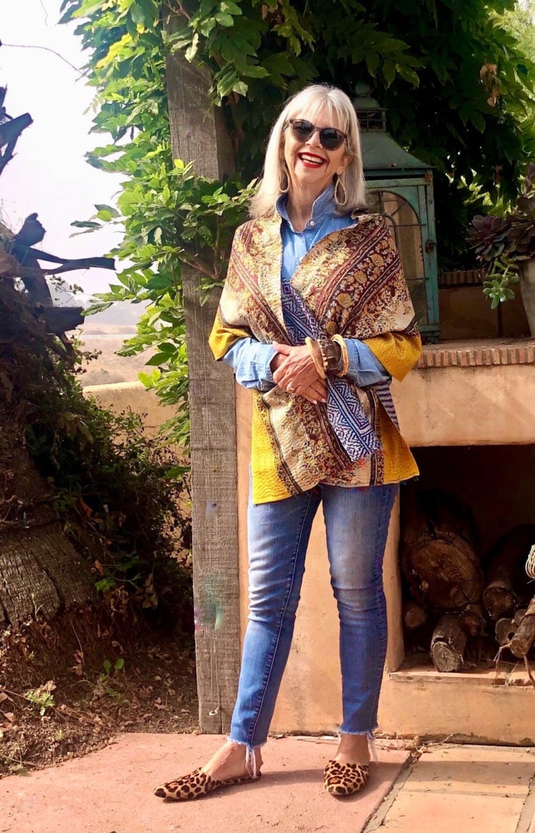 Five Simple Ways to add Color to your Outfit - Cindy Hattersley Design