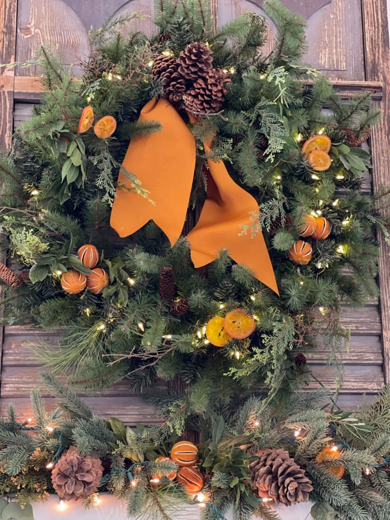 How to Create a Natural-Looking Christmas Mantel - Cindy Hattersley Design
