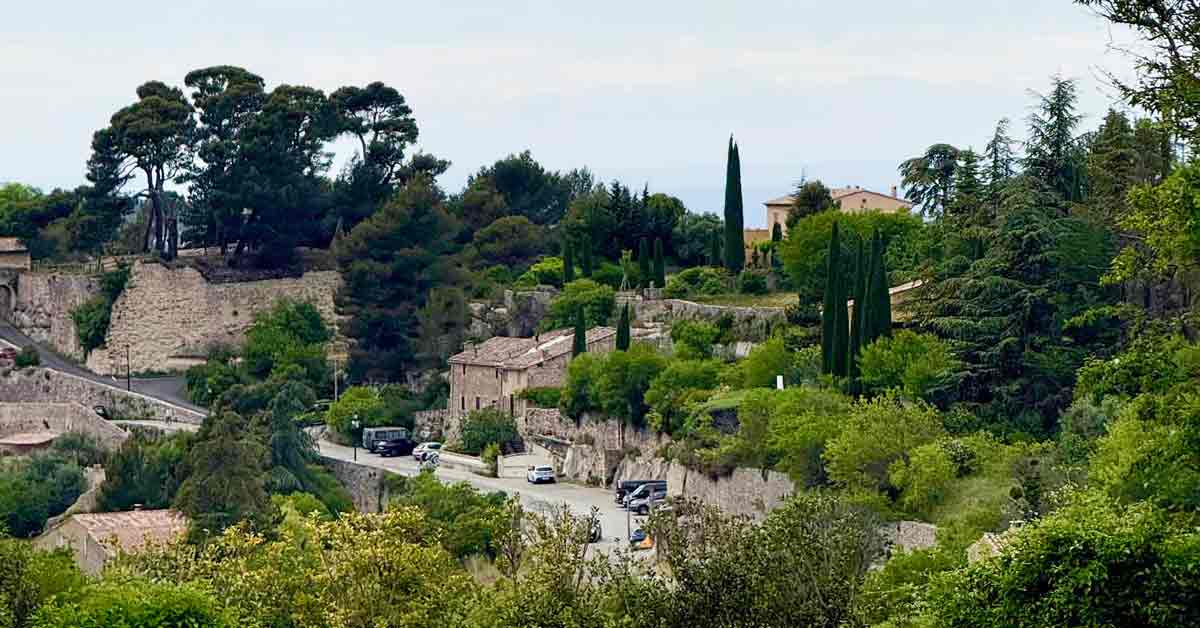Where We Stayed for Two Weeks in France: Paris, Burgundy, and Provence ...